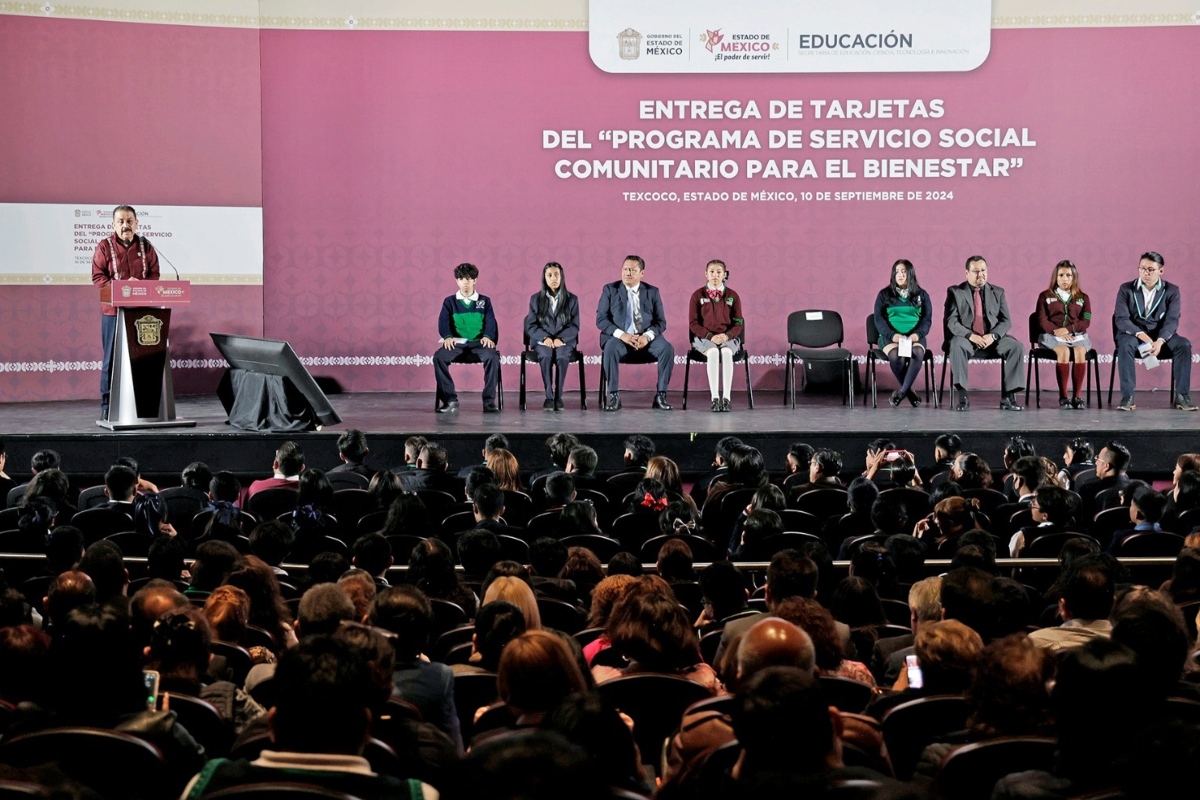 Alumnos mexiquenses beneficiados con tarjetas de programa social ...