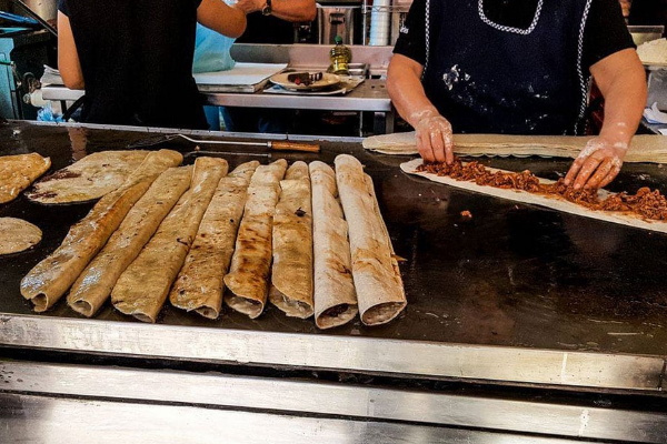 Cinco comidas típicas que puedes encontrar en la CDMX por menos de cien ...
